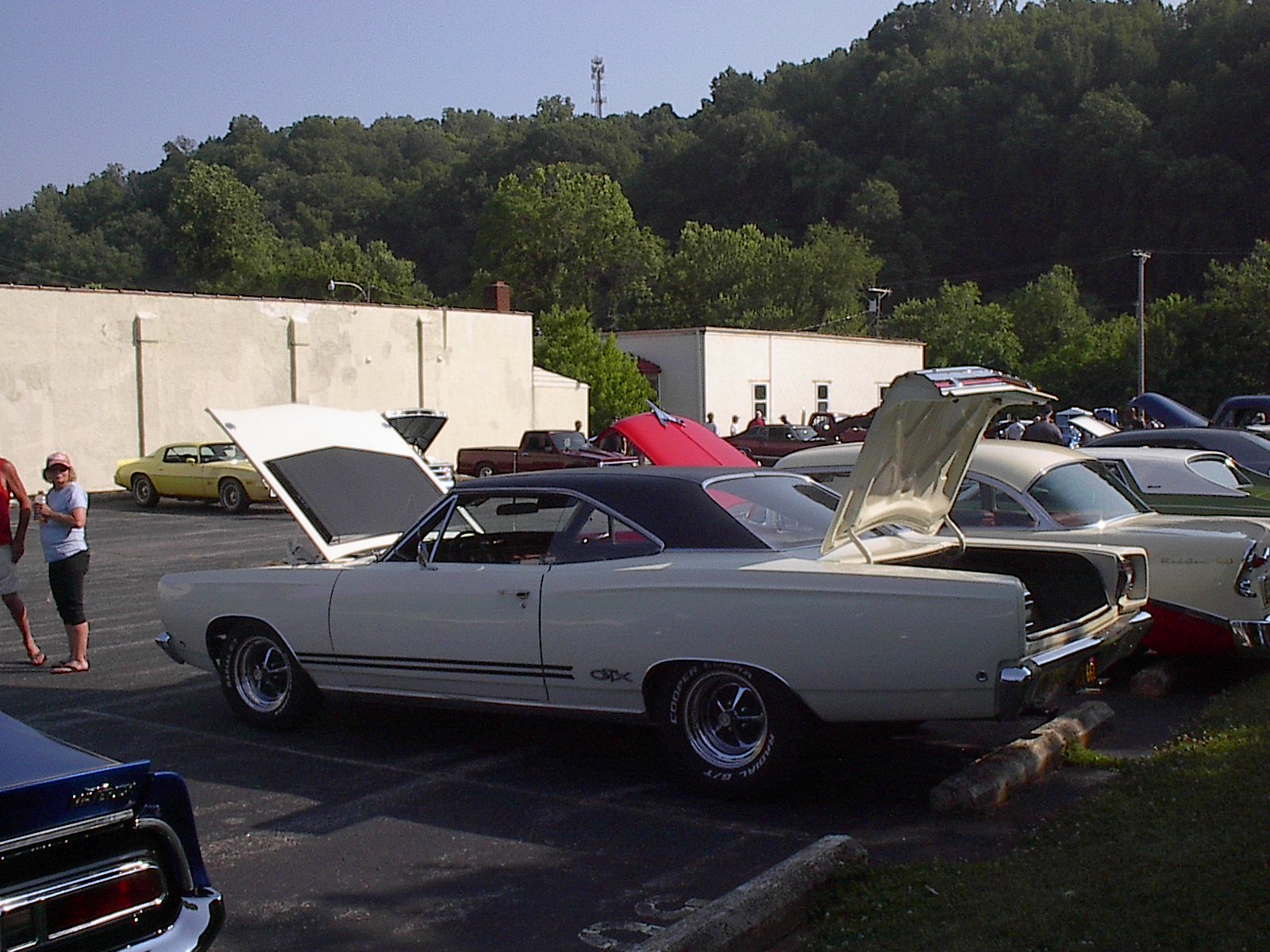 One Day,Two Cars,& Three Shows | British Car Forum